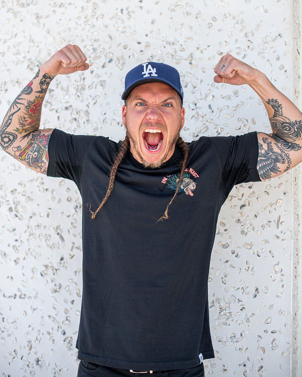 Brandon Lake "Let Your Lion Out" Tee – In God We Must